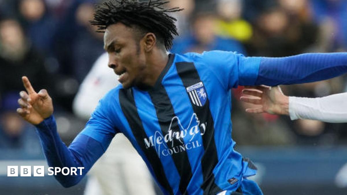 Regan Charles-Cook: Midfielder moves to Ross County on two-year deal ...