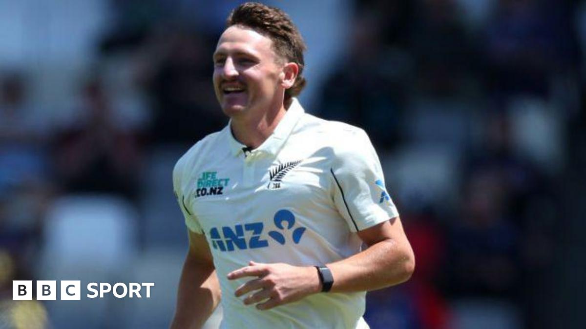 Nathan Smith: New Zealand all-rounder joins Surrey for 2025 season - BBC Sport