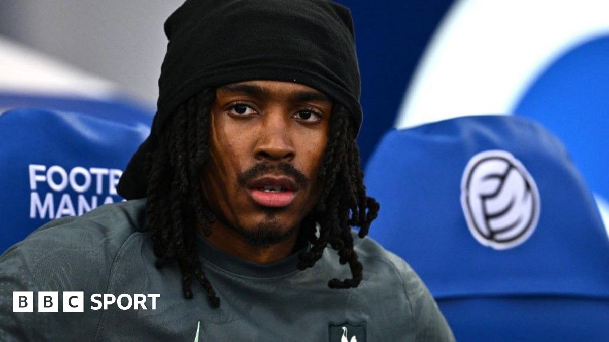 Tottenham news: What happened to Djed Spence? - BBC Sport