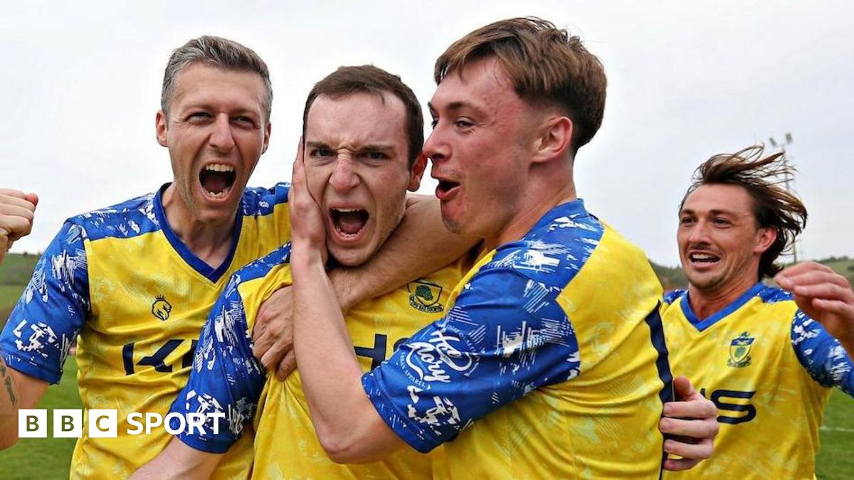 Colwyn Bay win JD Cymru North to seal promotion - BBC Sport