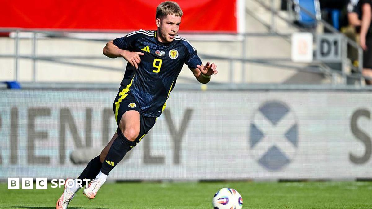 George Hirst: Ipswich forward scores first senior Scotland goal - BBC Sport