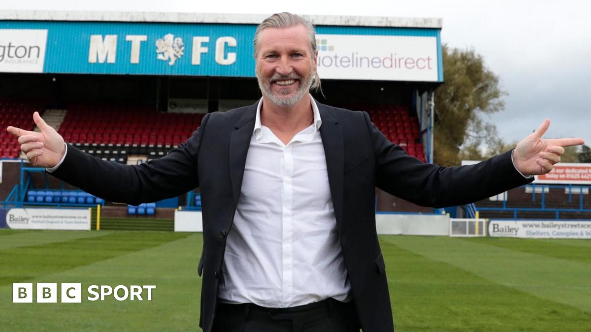 Robbie Savage: Macclesfield appoint director of football as head coach ...
