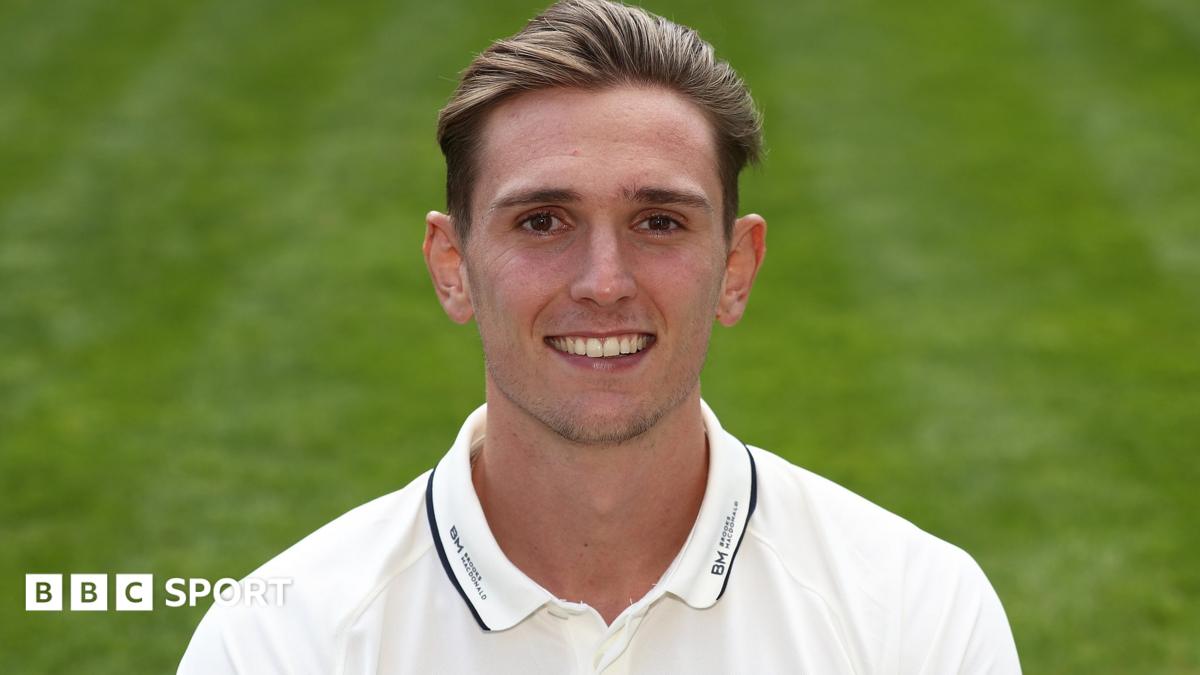Harry Podmore: Derbyshire sign Middlesex seamer on 28-day loan - BBC Sport
