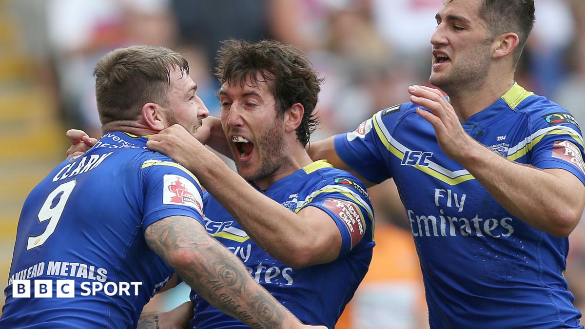 Challenge Cup: Warrington Wolves 56-12 Wakefield Trinity Wildcats - BBC ...