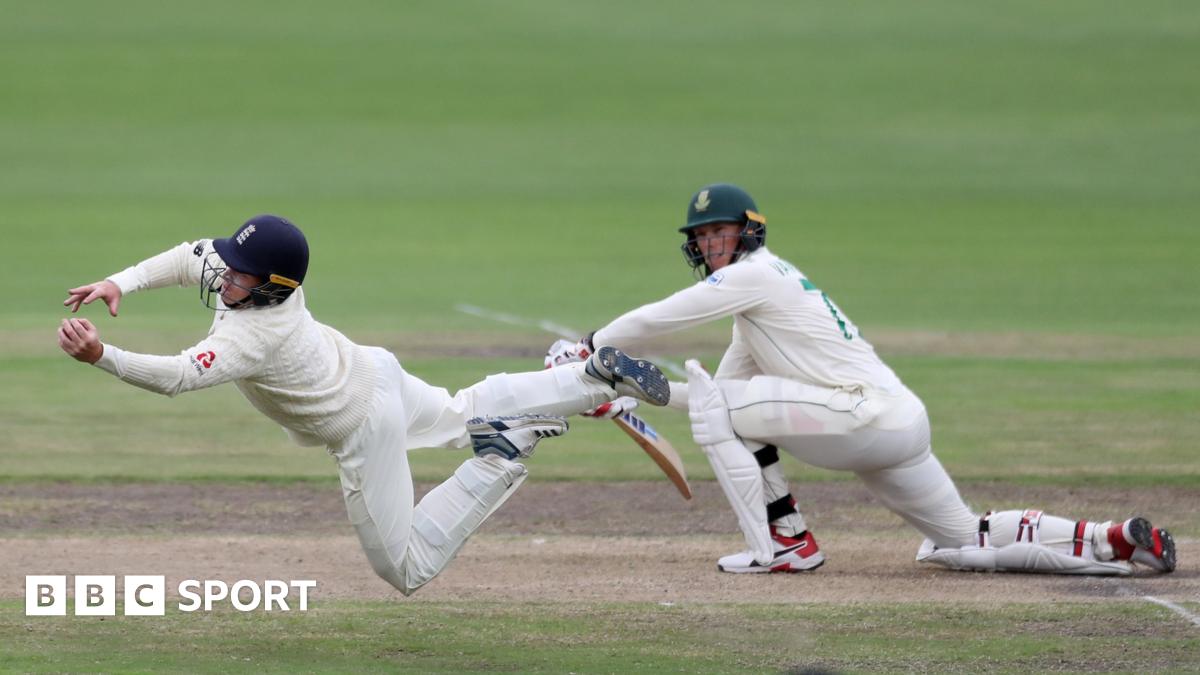 South Africa v England latest - third Test, Port Elizabeth, day four ...