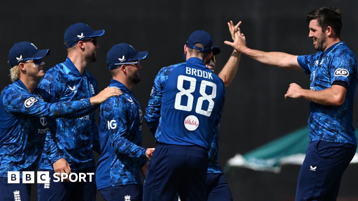 Sri Lanka vs England LIVE: Second ODI, Colombo - cricket score ...
