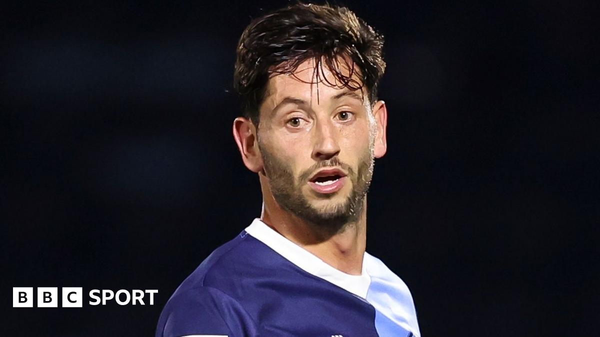 Joe Jacobson: Wycombe Wanderers captain agrees new deal until summer of ...