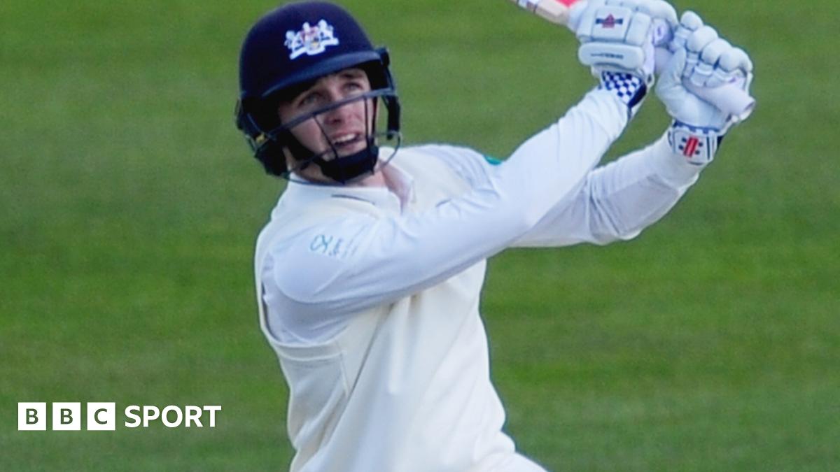 Gloucestershire v Nottinghamshire: Gareth Roderick builds hosts ...