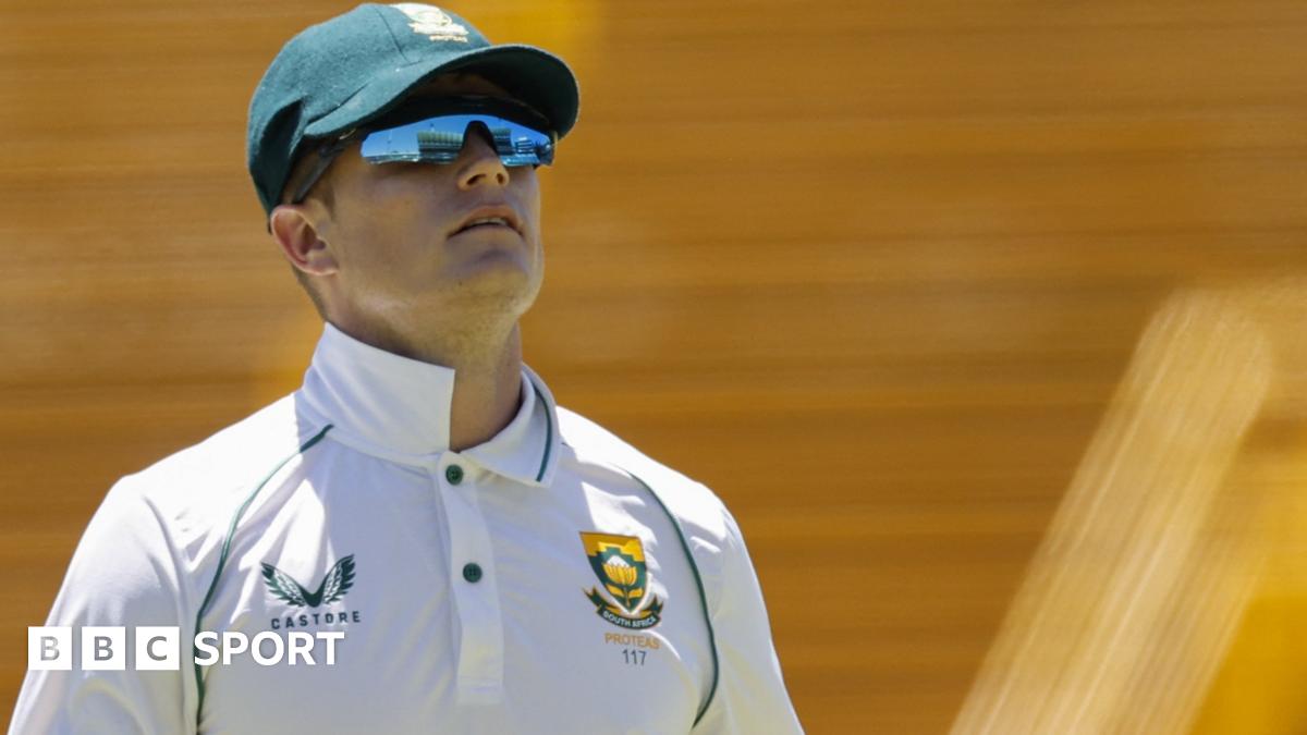 Ryan Rickelton: Yorkshire sign South Africa international for three ...