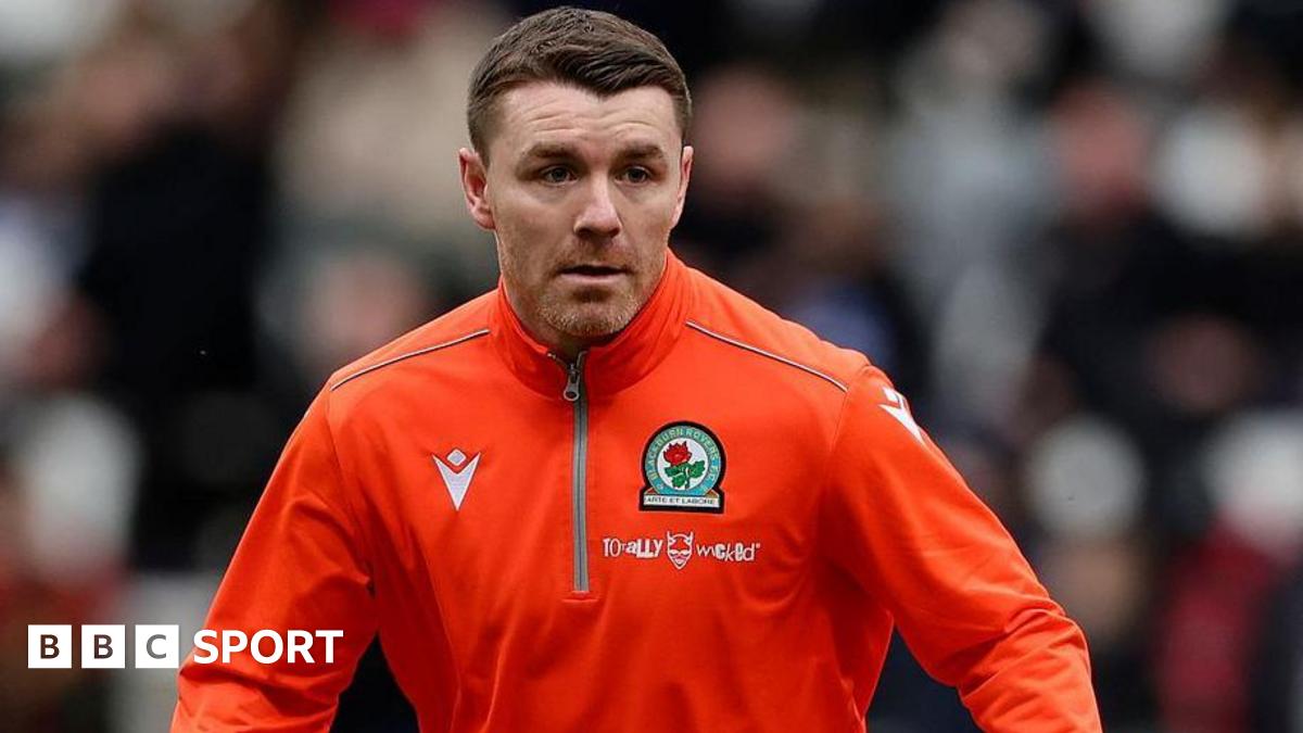 John Fleck: Chesterfield midfielder awaiting specialist clearance ...