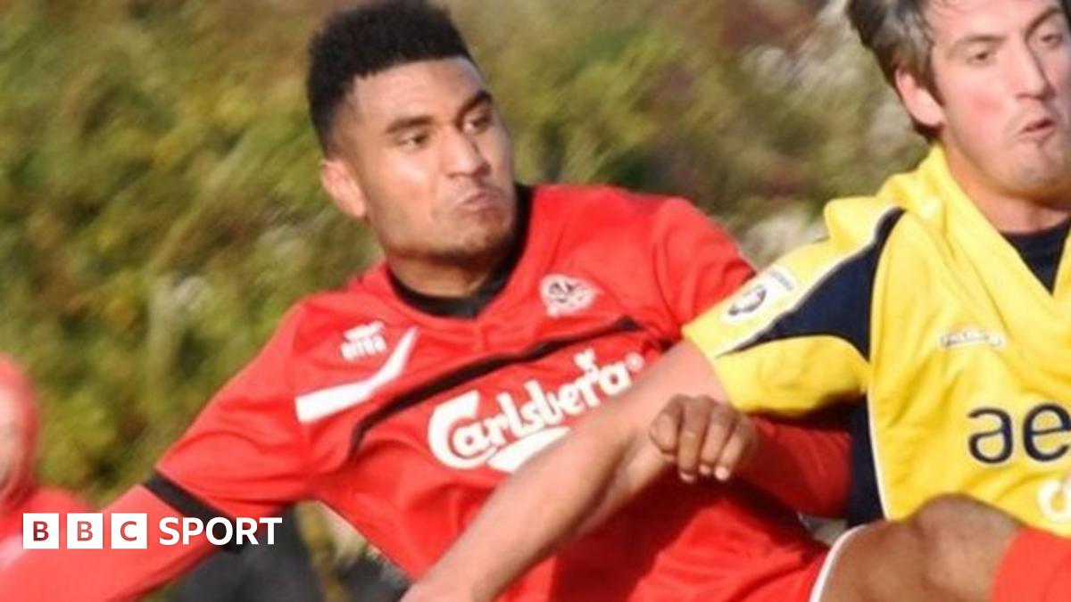 Truro City: Steve Tully pleased after 2-2 Gosport Borough draw - BBC Sport