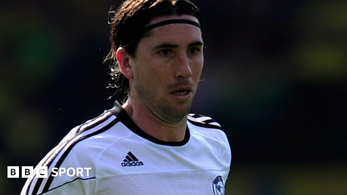 Shaun Barker: Former Derby County defender joins Burton Albion - BBC Sport