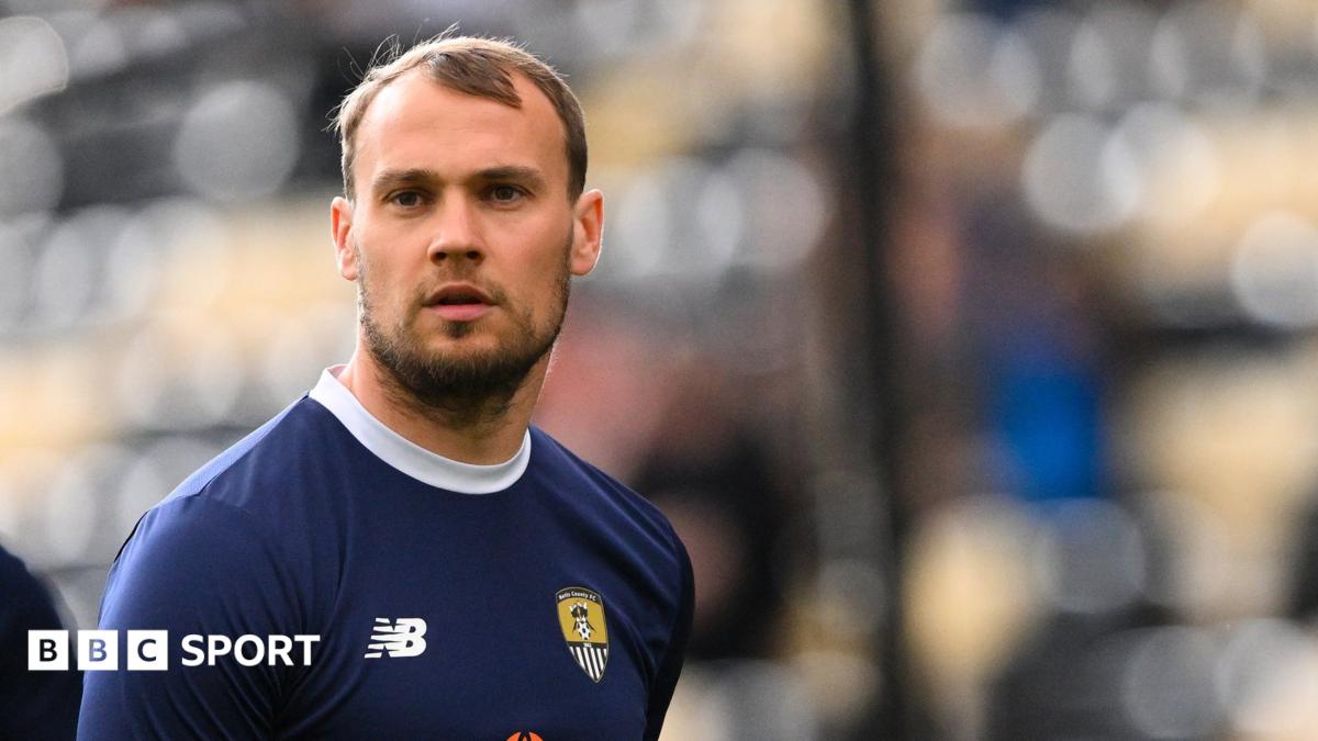 Sam Slocombe: Notts County goalkeeper signs a new two-year deal - BBC Sport