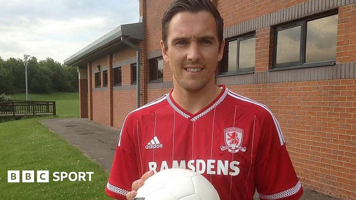 Stewart Downing: Middlesbrough sign West Ham winger - BBC Sport