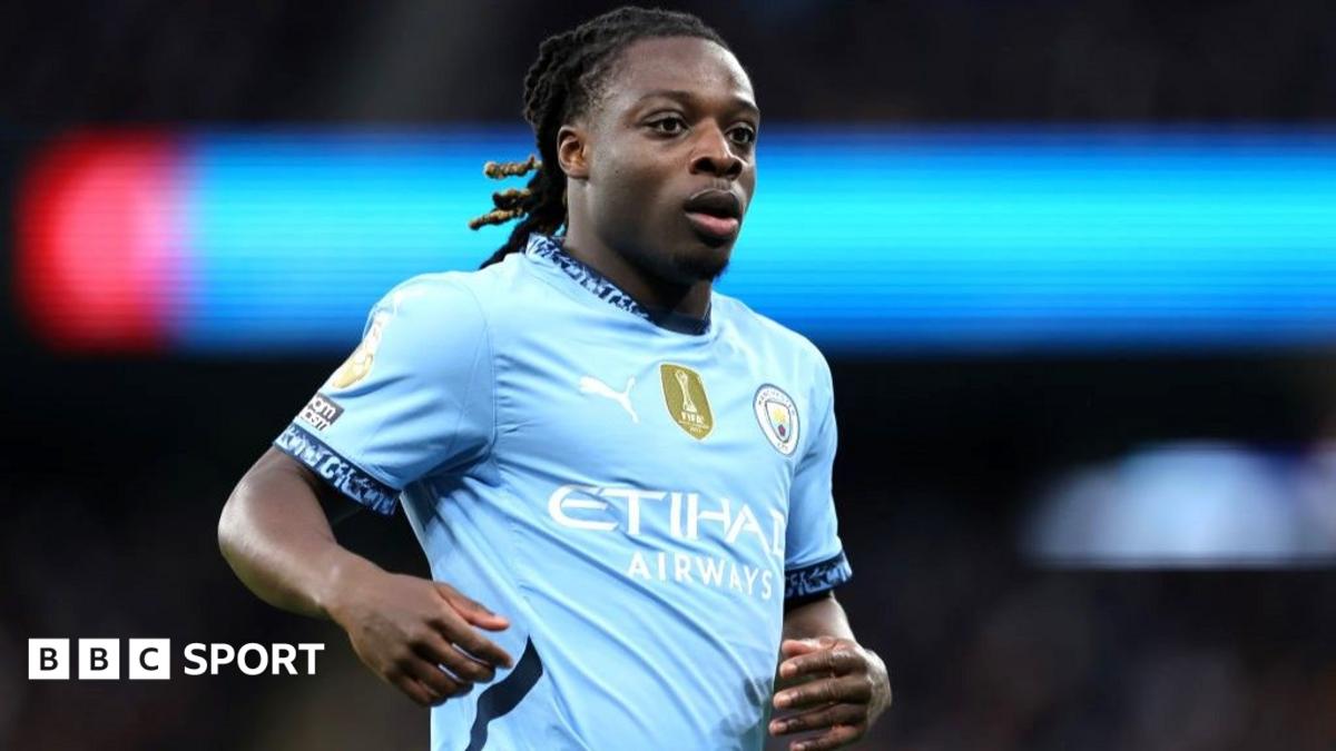 Man City news: Jeremy Doku's dribbling stats need backing up - BBC Sport