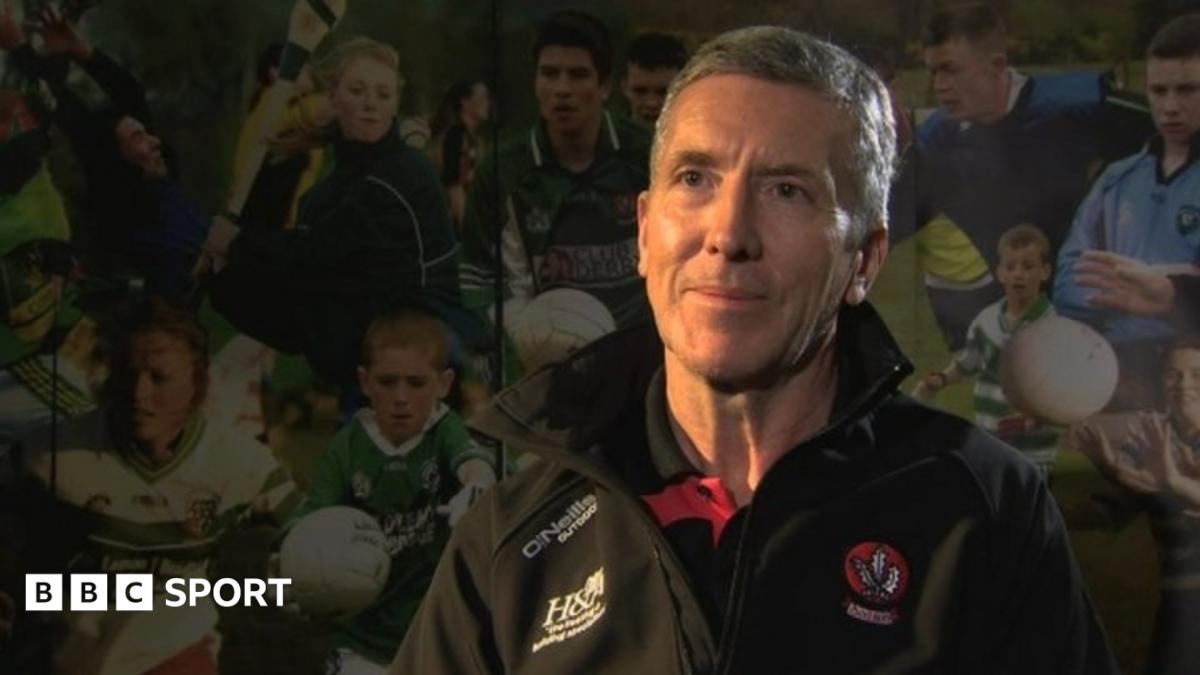 Damian Barton hopes Eoin Bradley will be available to Derry - BBC Sport