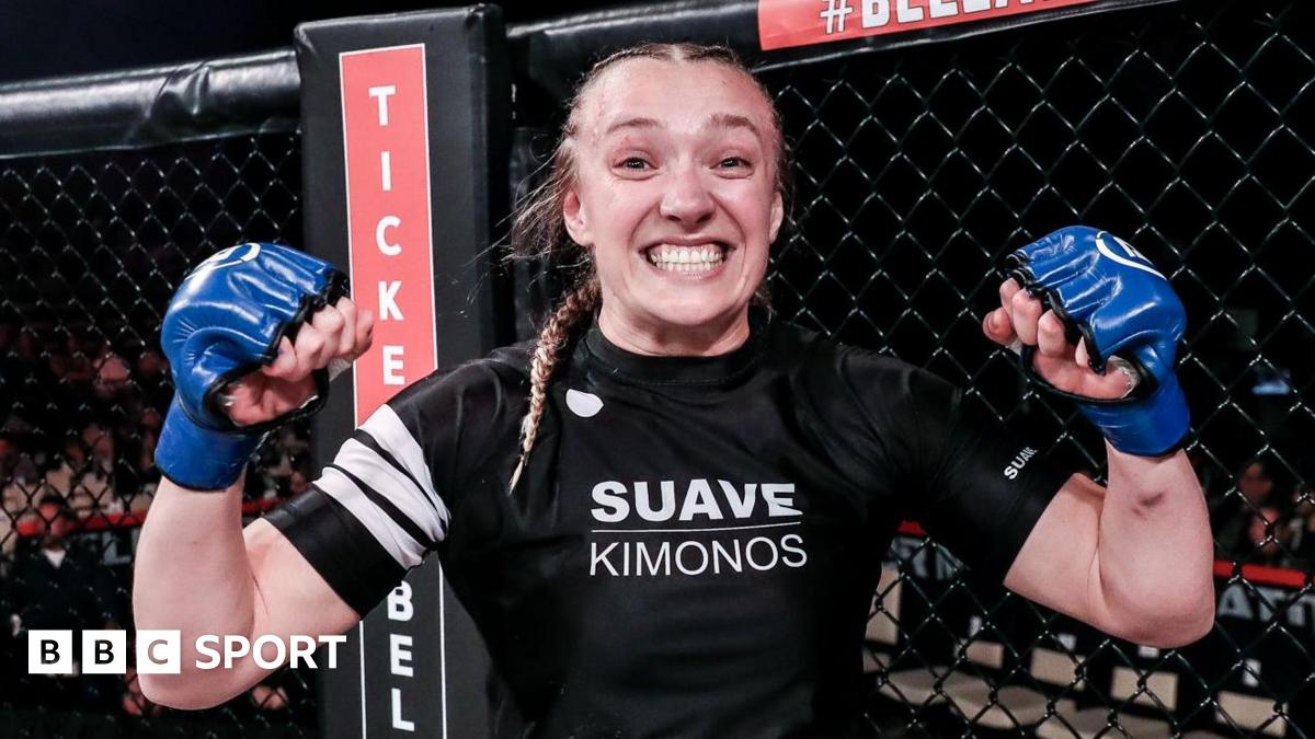 Bellator Champions Series: Sara Collins stuns Leah McCourt in London - BBC Sport