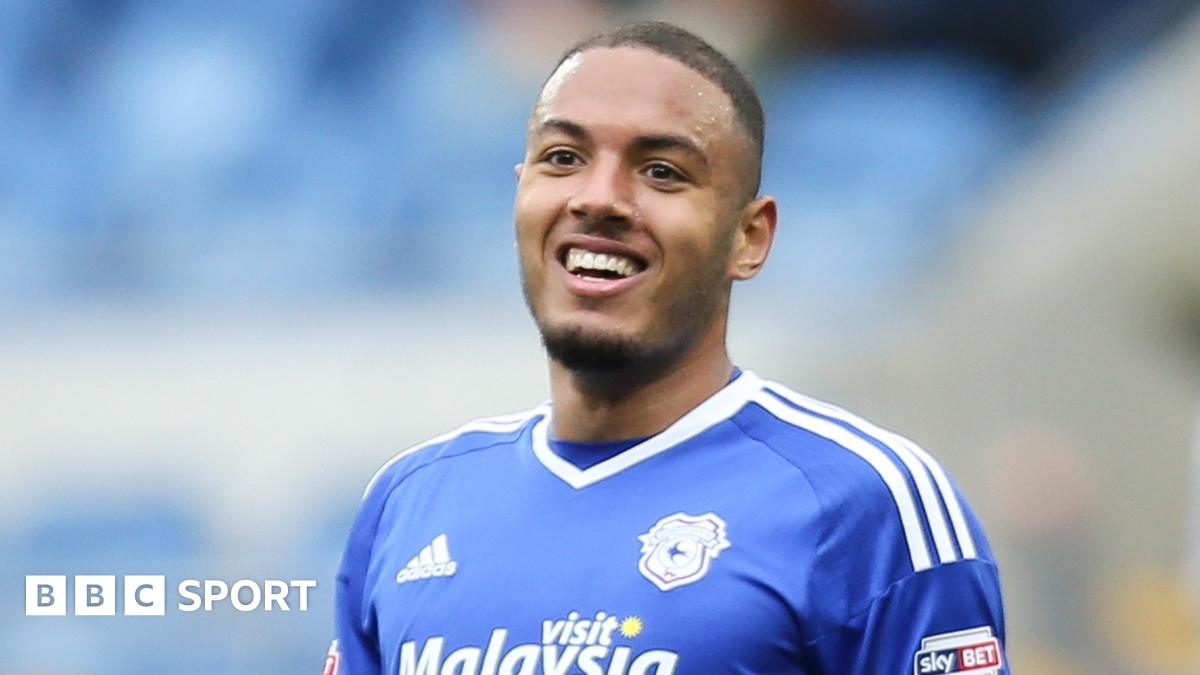 Kenneth Zohore: Danish striker agrees new Cardiff City deal - BBC Sport