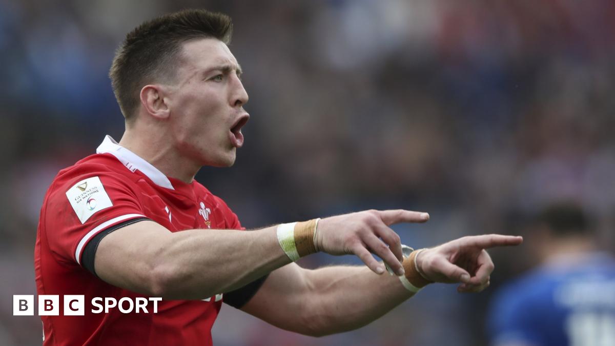 Josh Adams: Wales wing aims for World Cup repeat in France - BBC Sport