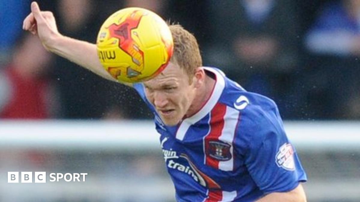 Mark Ellis: Carlisle United extend loan of Shrewsbury Town defender ...