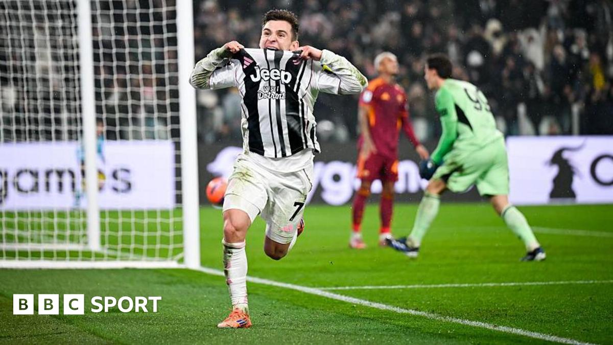 Serie A: Juventus close in on top four with Roma win - BBC Sport