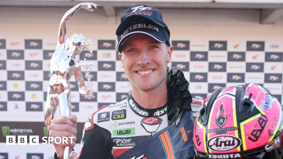 Isle of Man TT: Todd claims second TT win with Senior success - BBC Sport
