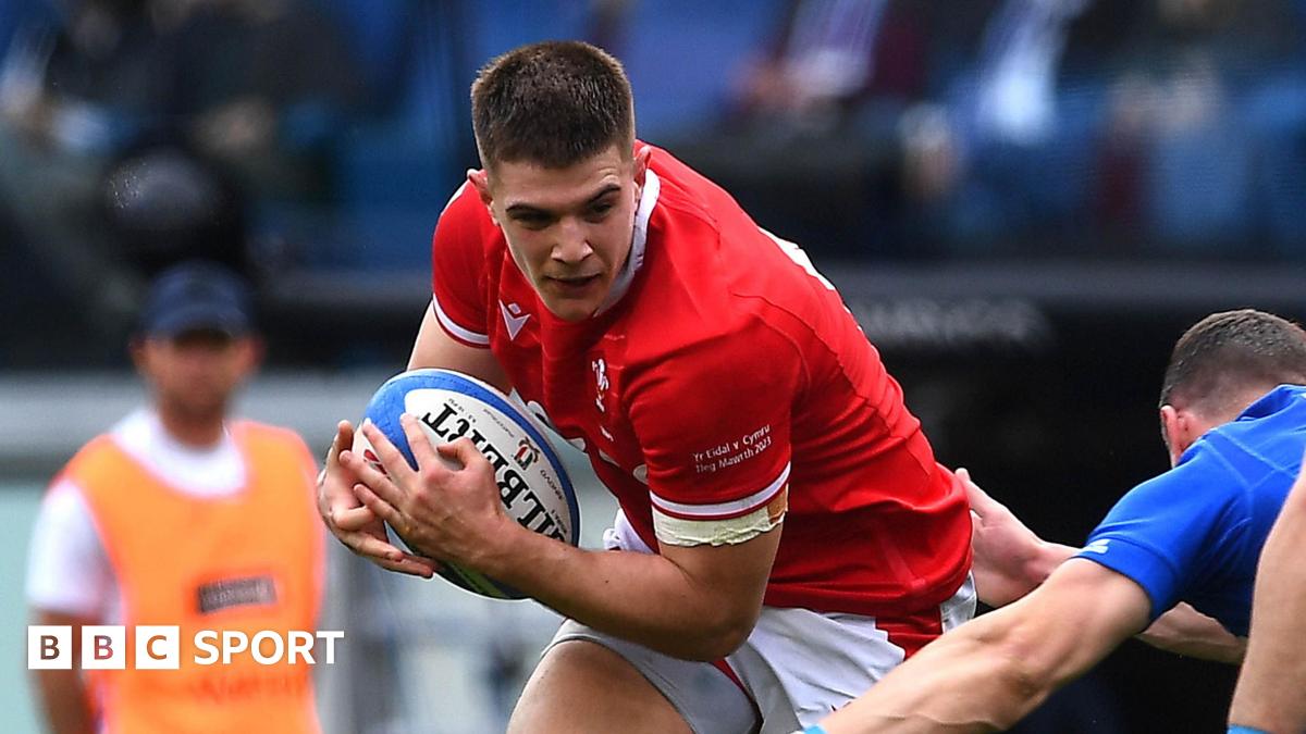 Joe Hawkins: Exeter have 'no agenda' amid Wales return talk - BBC Sport