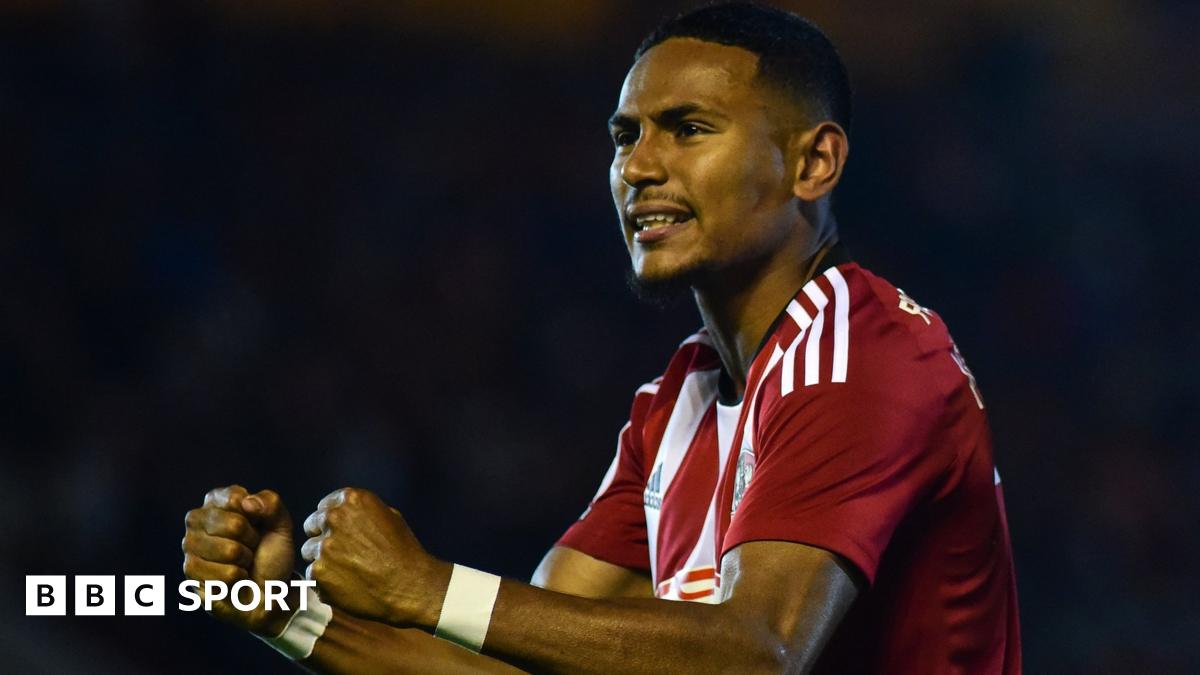 Demetri Mitchell: Exeter boss hails 'fantastic' winger after Luton ...