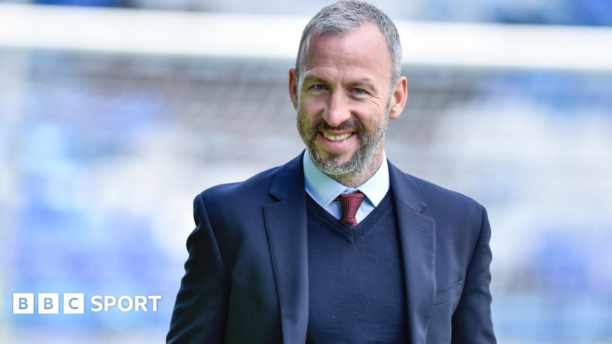 Shaun Derry: Cambridge United head coach to have 'small routine ...