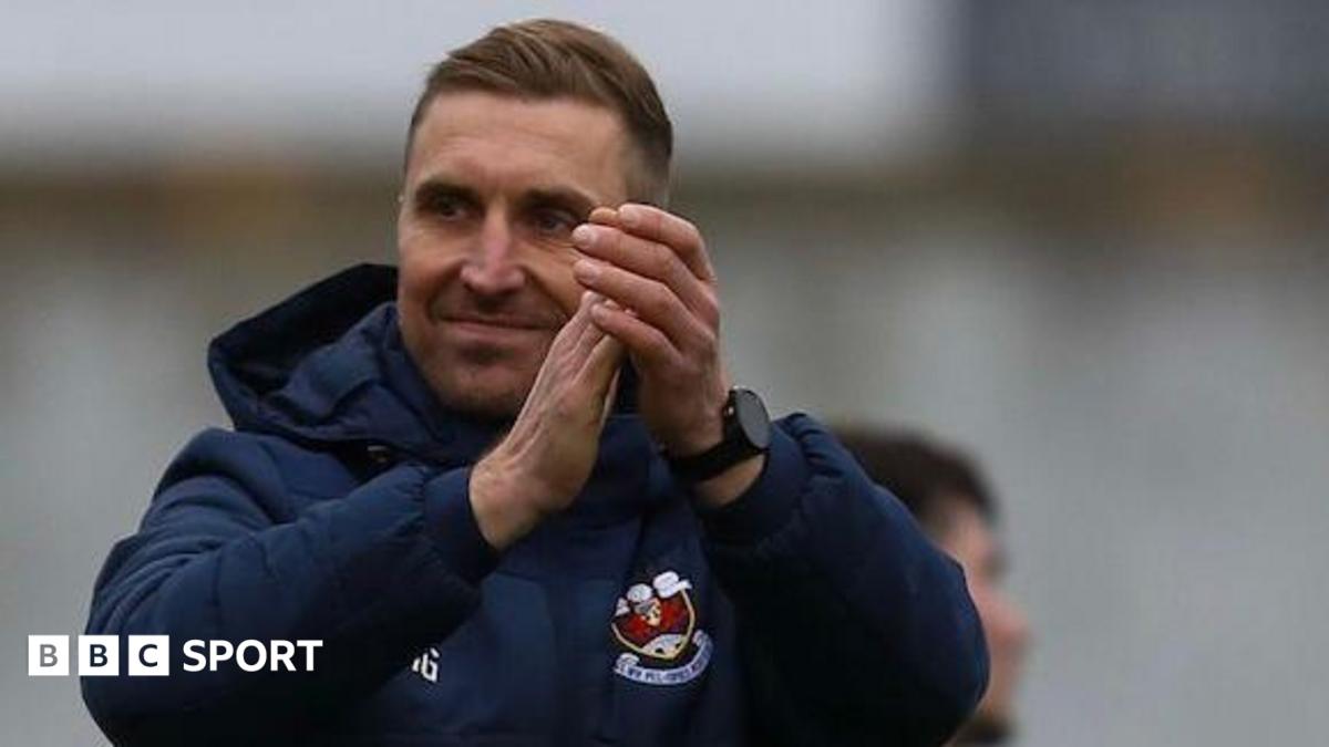 Cymru Premier: Rhys Griffiths extend stay as Penybont boss - BBC Sport