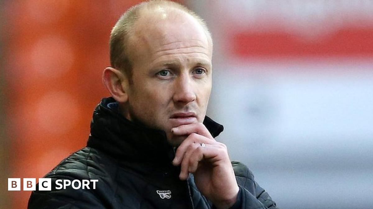 Darren Way: Yeovil Town boss delighted with improved form - BBC Sport