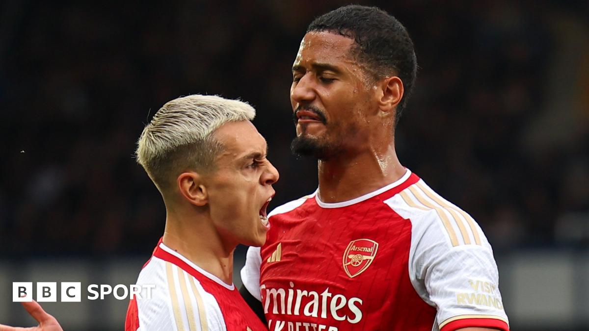 Everton 0-1 Arsenal: Leandro Trossard strike gives Gunners Premier League win - BBC Sport