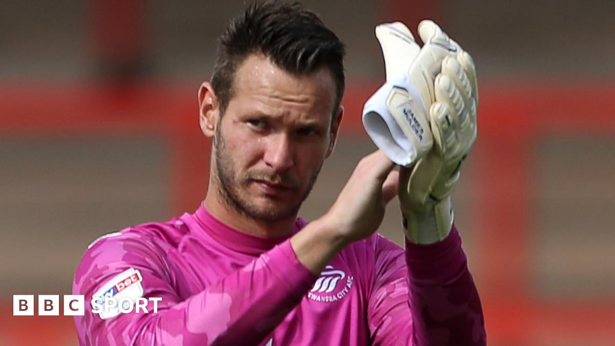 Erwin Mulder: Goalkeeper leaves Swansea City for Heerenveen - BBC Sport