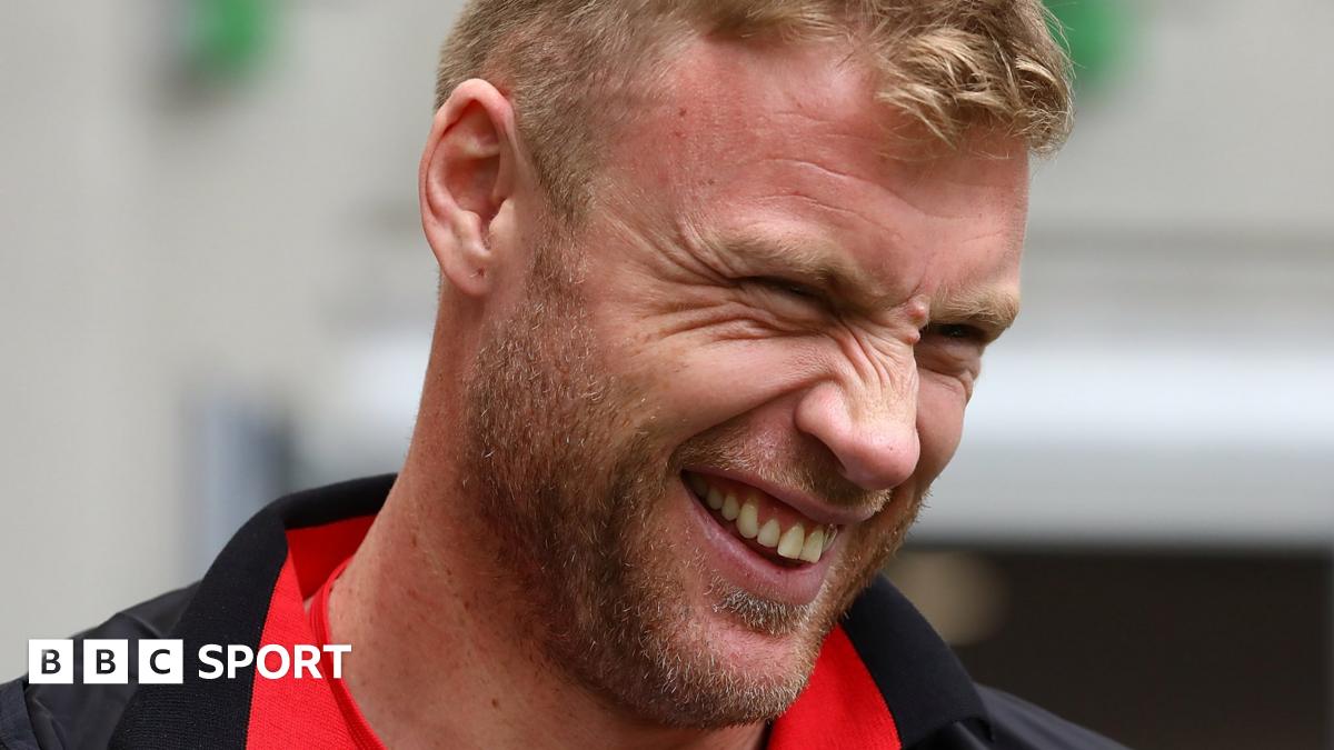 Freddie Flintoff: Cricketer, boxer and now Top Gear host - BBC Sport