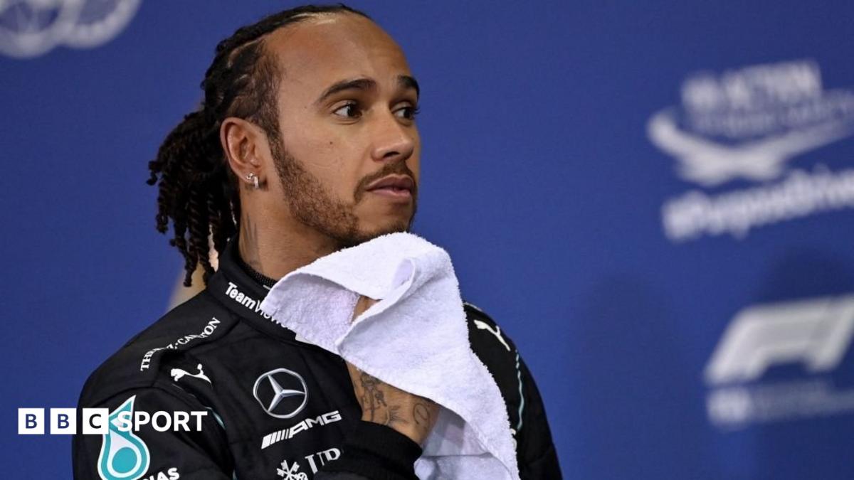 Lewis Hamilton to change name to incorporate mother's surname - BBC Sport