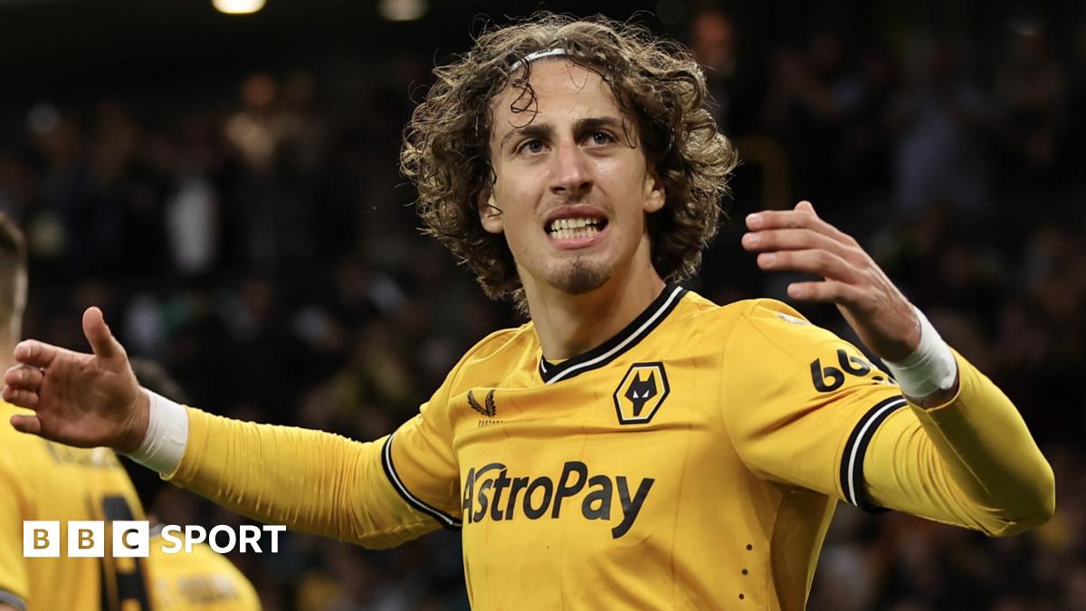 Fabio Silva: Rangers sign Wolves forward on loan for remainder of ...