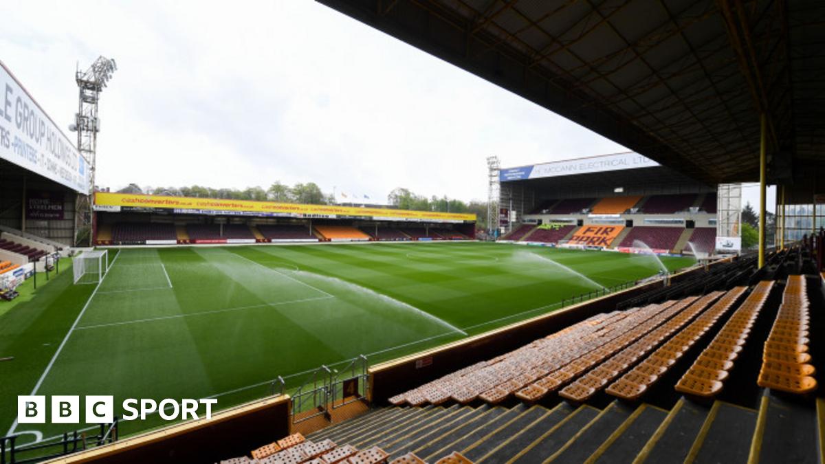 Killie to hold minute's applause at Fir Park in memory of fan - BBC Sport