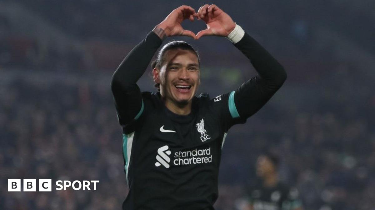 Liverpool news: Phil McNulty on Premier League title race - BBC Sport