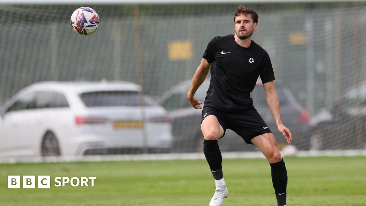 Football transfers: Why free agent players can be 'gold dust' after ...