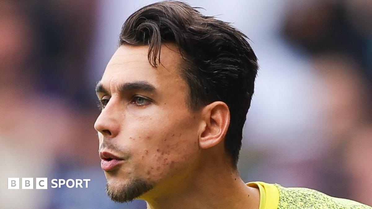 Kelle Roos: Aberdeen agree pre-contract with Derby's Dutch goalkeeper ...