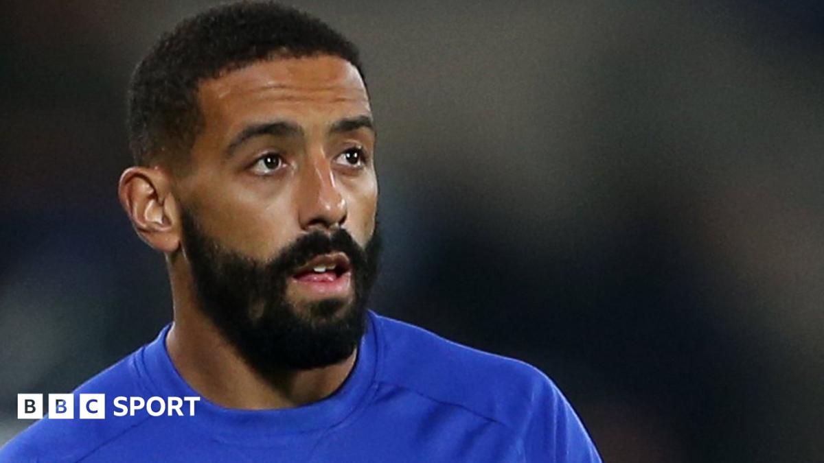 Liam Feeney: Blackpool sign ex-Bolton, Bournemouth and Blackburn winger ...