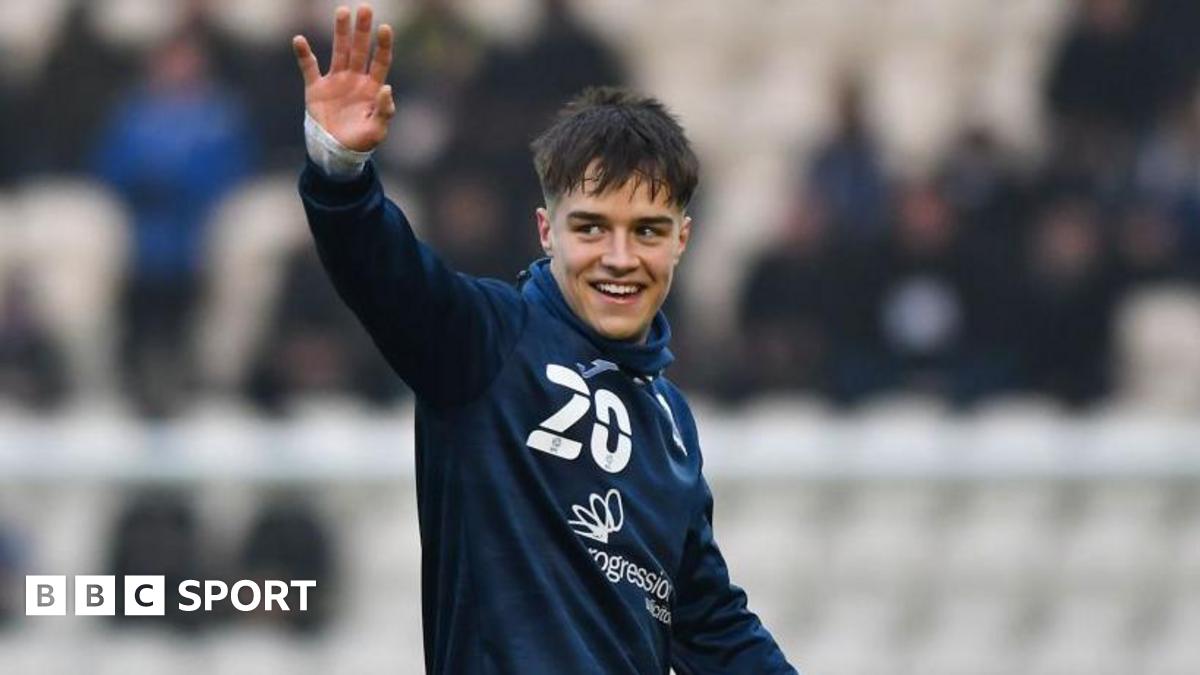 Jacob Wakeling: Peterborough United striker joins Gillingham on loan ...