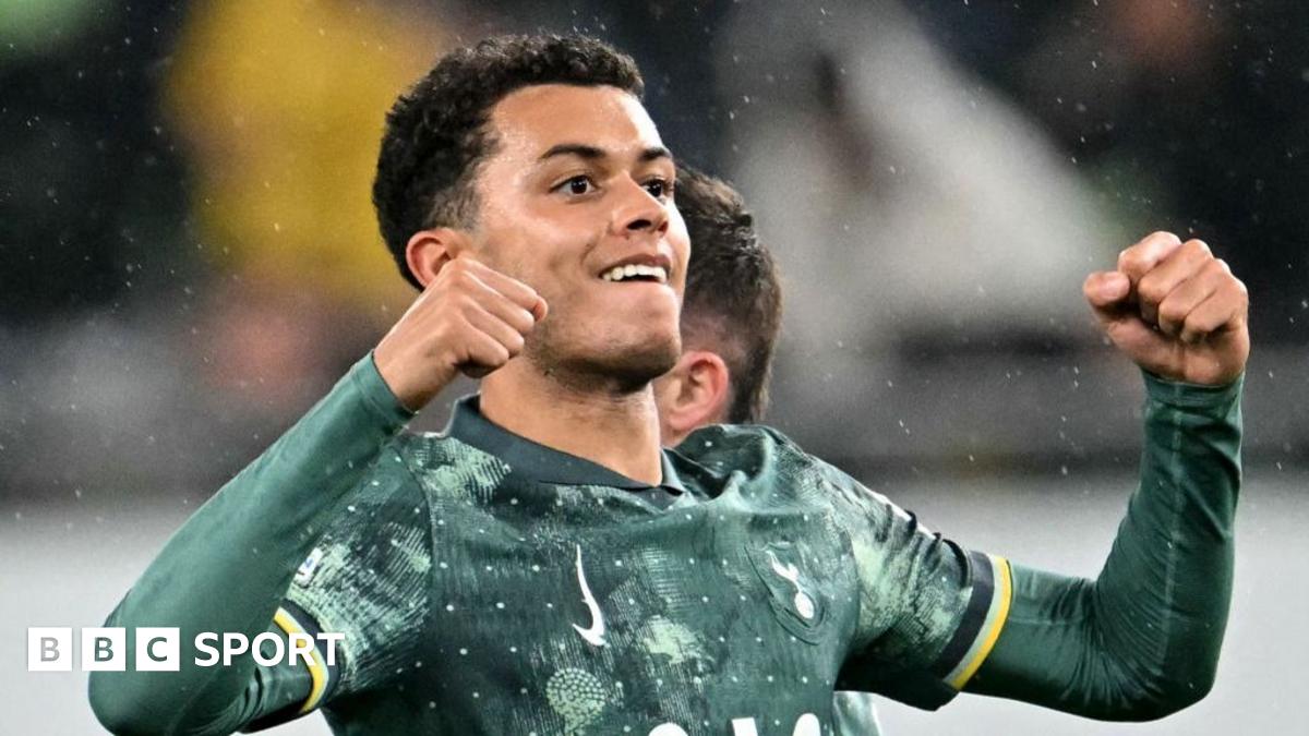 Tottenham Hotspur: Johnson form 'no coincidence' after deleting Instagram - BBC Sport