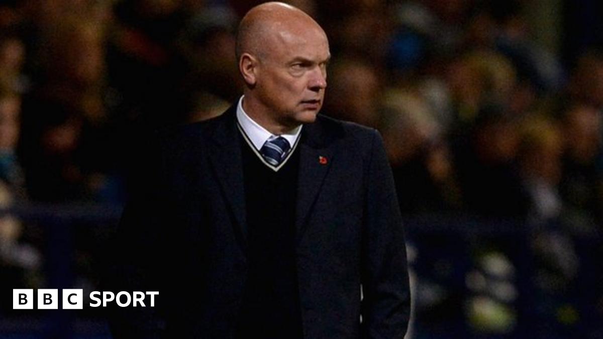 Leeds United: Uwe Rosler excited to be reunited with Tom Adeyemi - BBC ...