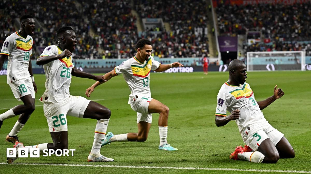 Netherlands v Qatar & Ecuador v Senegal LIVE: 2022 World Cup score ...