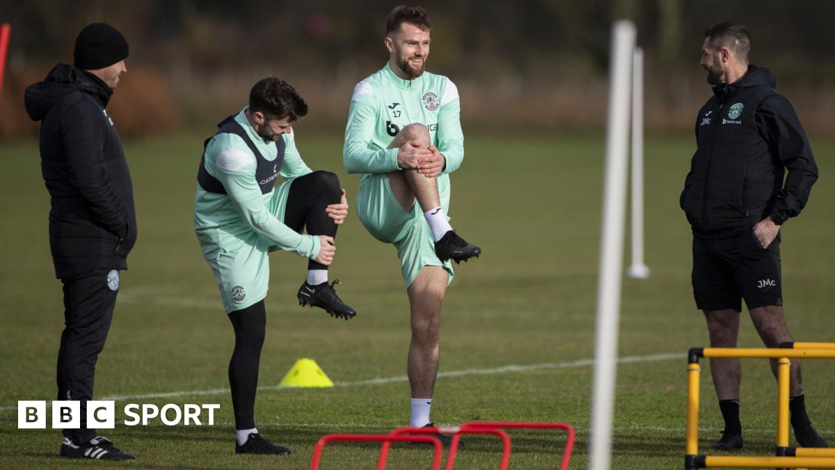 Mikey Devlin keen to repay Lee Johnson's faith in him - BBC Sport