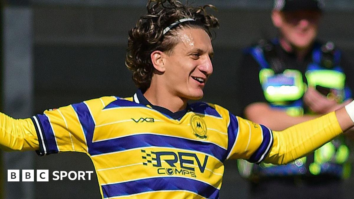 Torquay United 'brilliant' in 1-0 Dorking Wanderers victory - BBC Sport