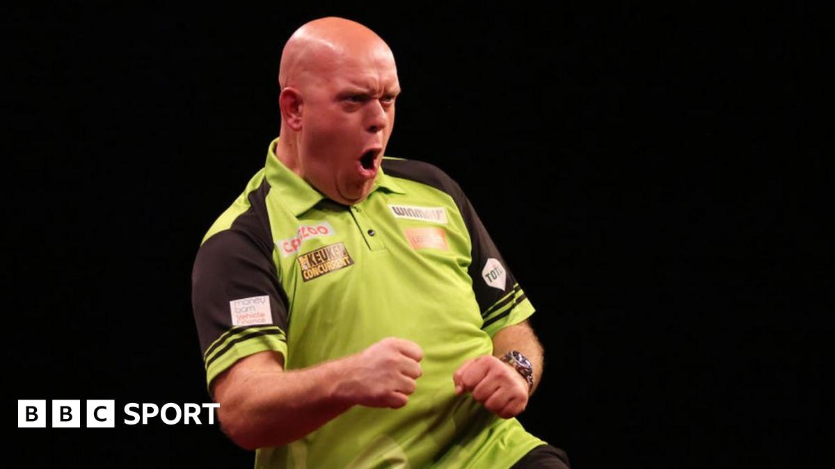 PDC Players Championship Finals: Michael van Gerwen beats Rob Cross to win seventh title - BBC Sport
