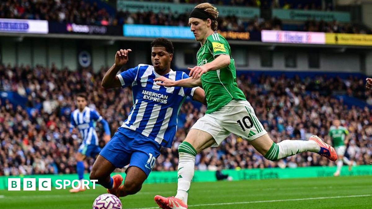 Brighton news: Danny Welbeck praises Georginio Rutter - BBC Sport