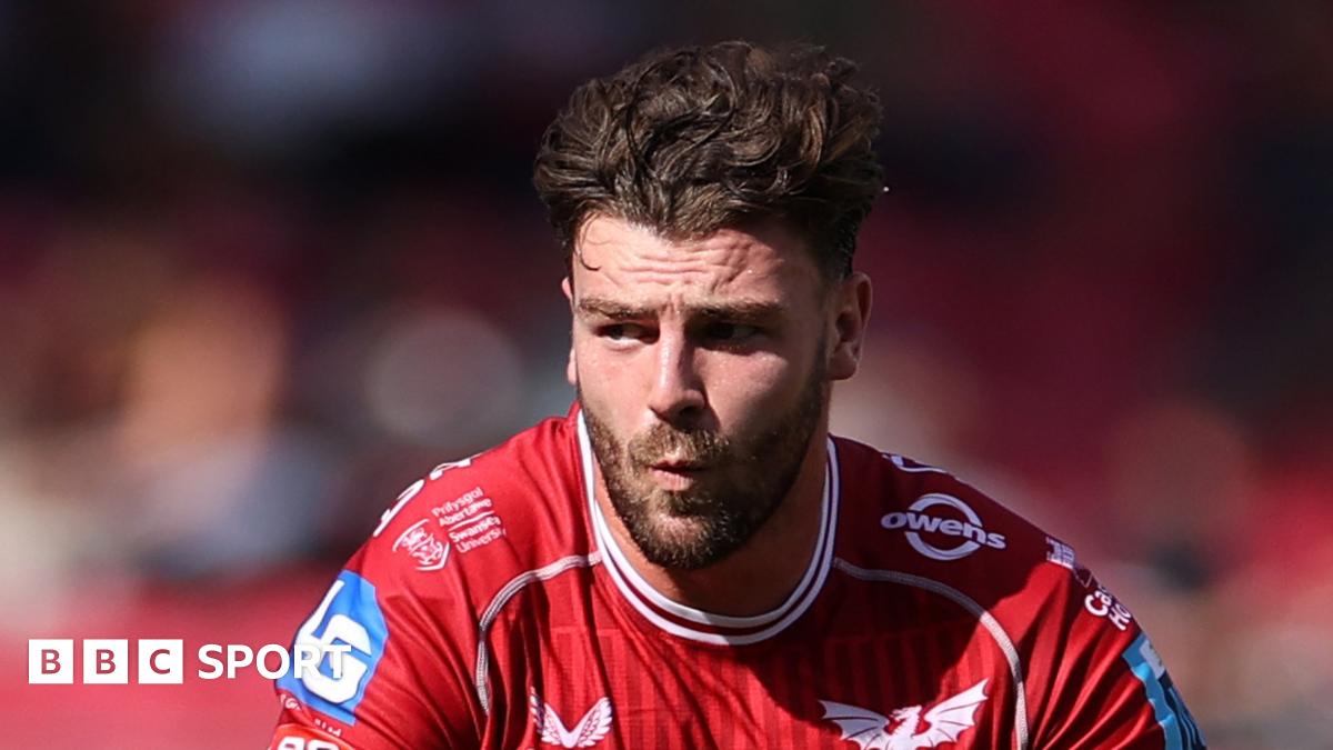 Johnny Williams: Wales & Scarlets centre to miss start of autumn ...